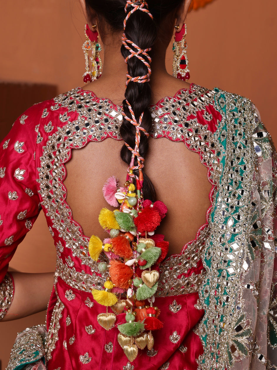 Ishq Multi Theme – TONOTO